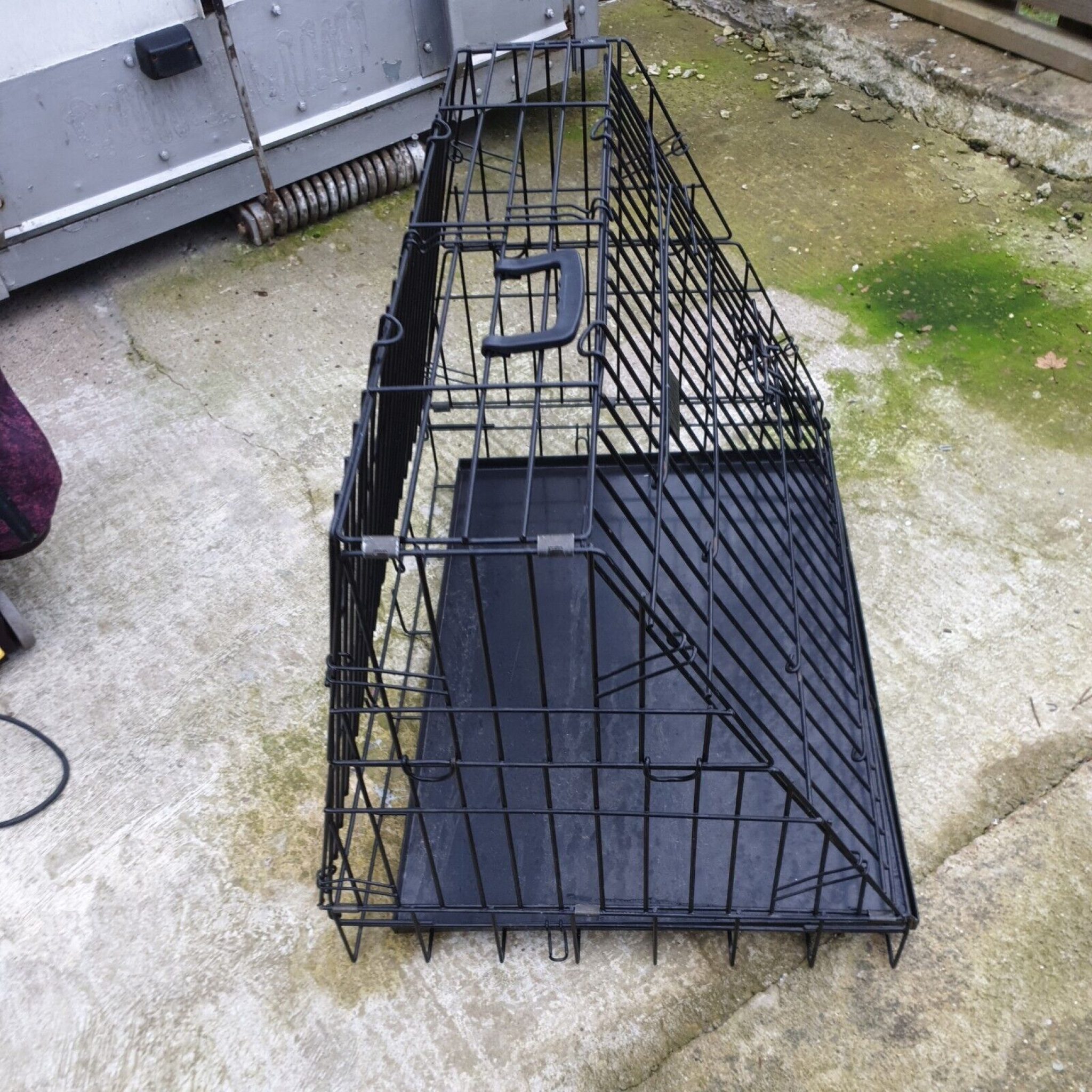 Best Sloping Dog Crates and Cages for your Car Boot - The Car Stuff